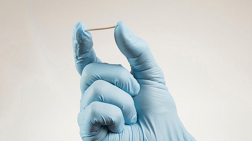 Hormonstäbchen (Verhütungsstäbchen) » Wirkung & Nebenwirkung | MeinMed.at